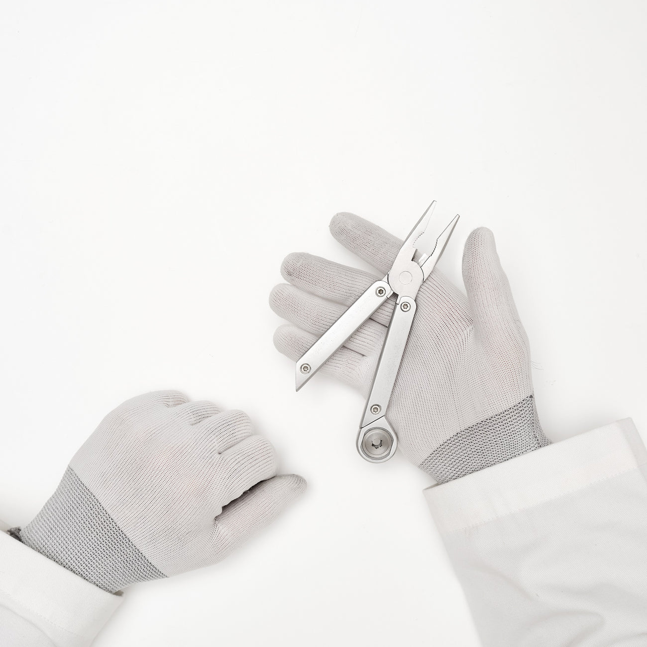 PL02 - COMPACT PLIERS